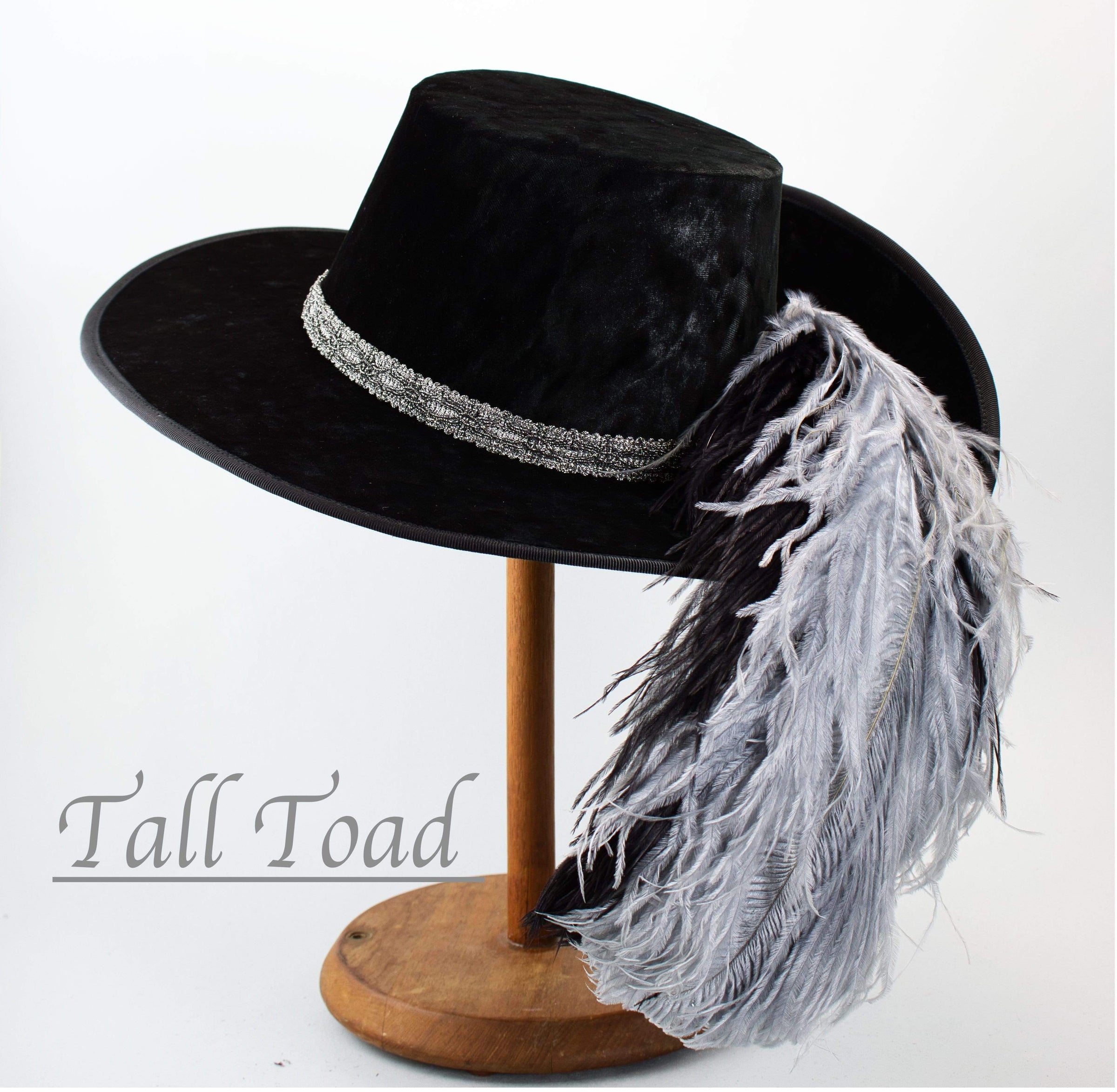 Cavaliers – Tall Toad