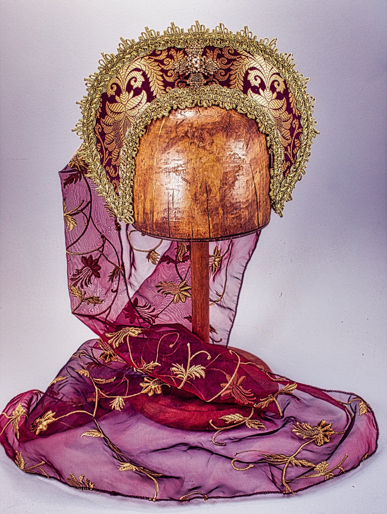 French Hood – Tall Toad